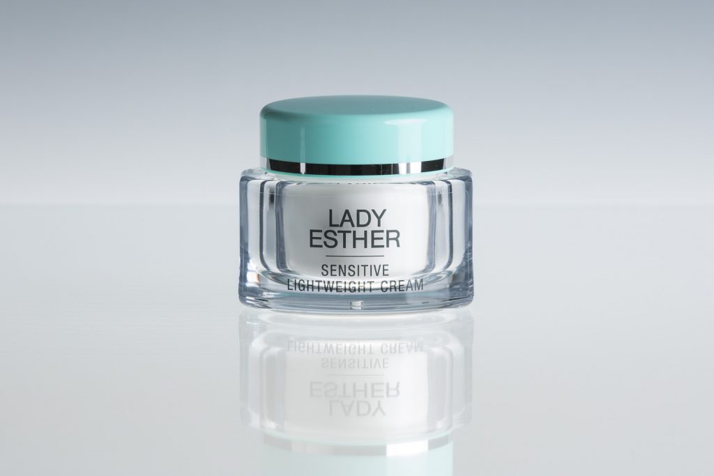 Lady Esther Sensitive Lightweight Cream - cosmetic market